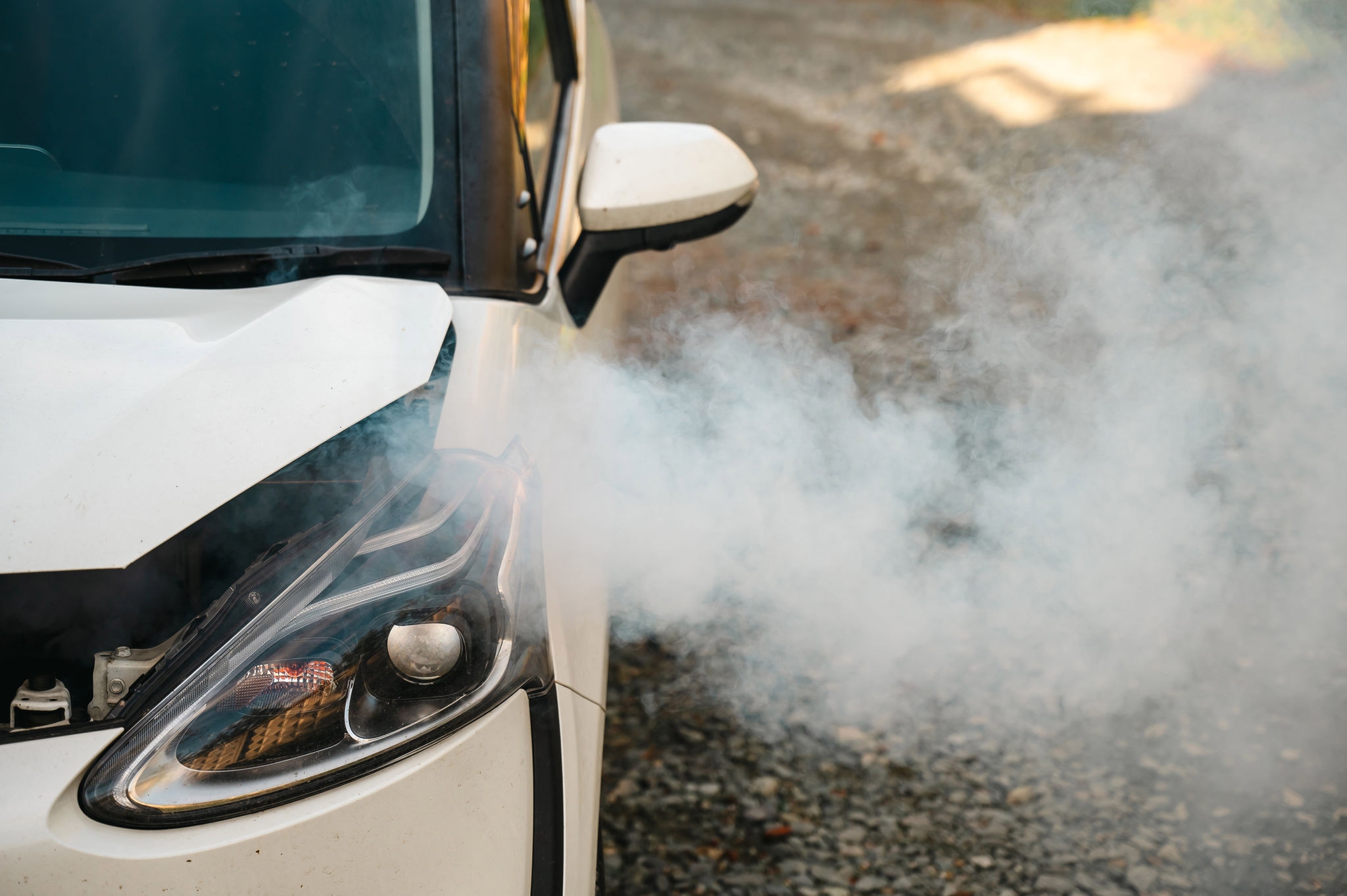 Car Breakdowns: Why they happen, what to do, and how to get help